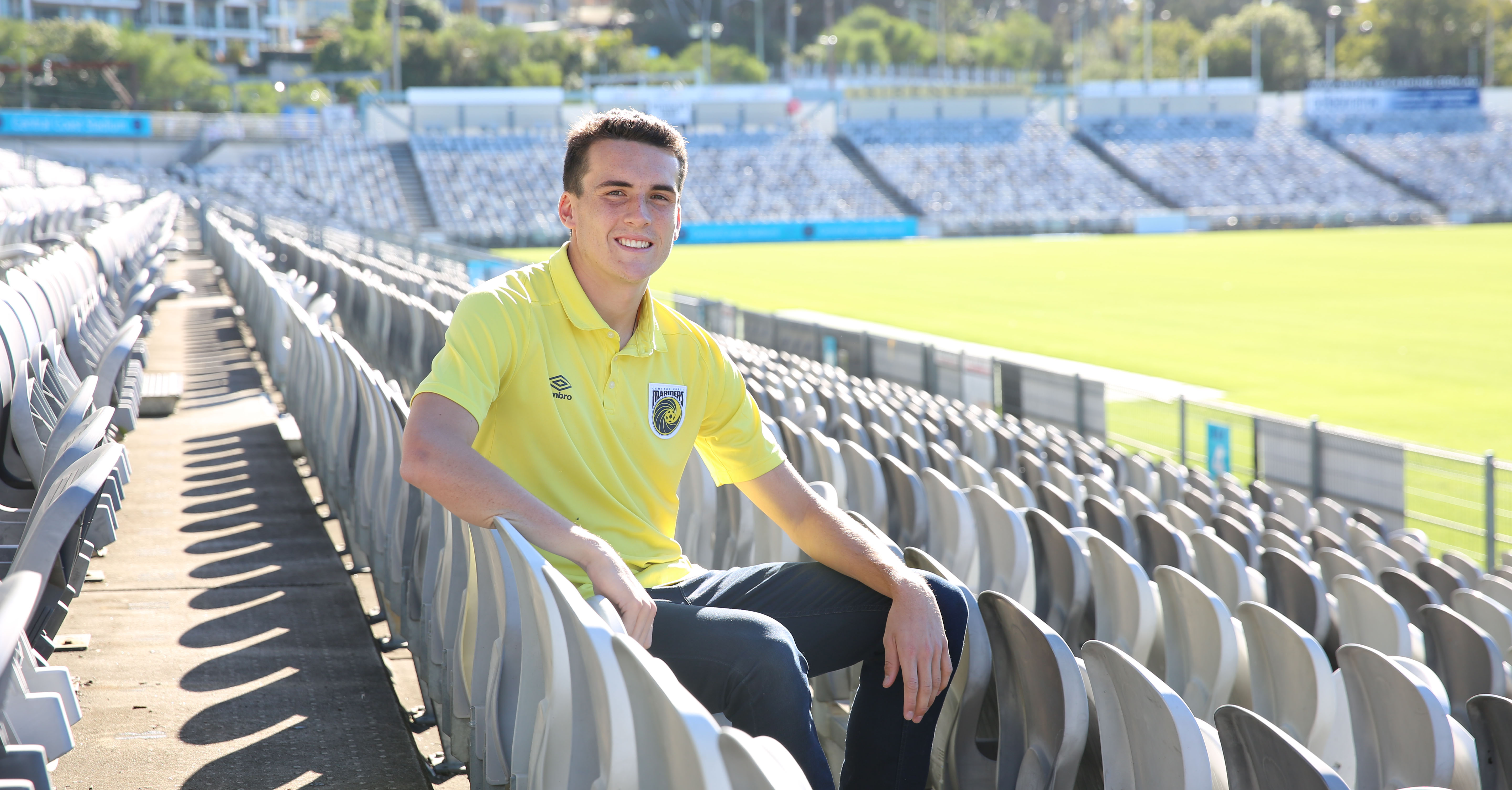 Glassock signs on for an Asian adventure - Central Coast Mariners