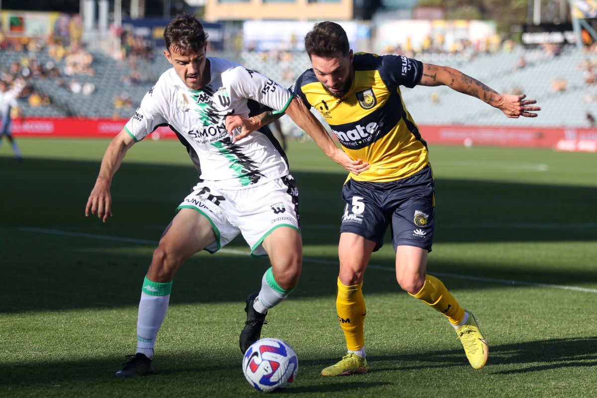 Team News: Montgomery names Mariners 20-man squad to face Western ...