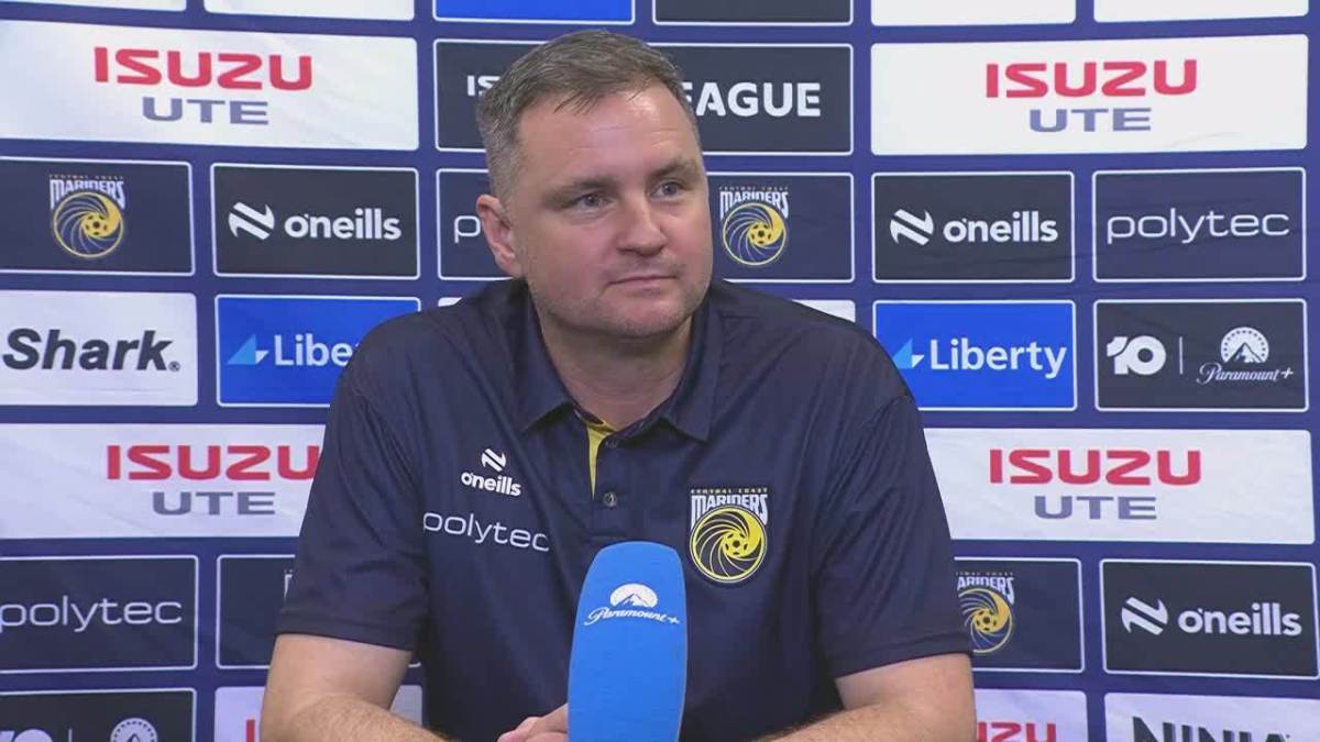 Warren Moon | Press Conference | Central Coast Mariners v Wellington ...